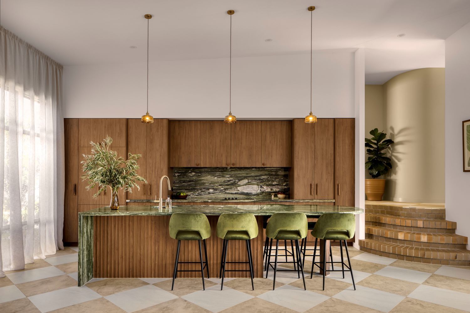 A Mid-Century Modern Renovation With Europe Inspired Details - Style ...