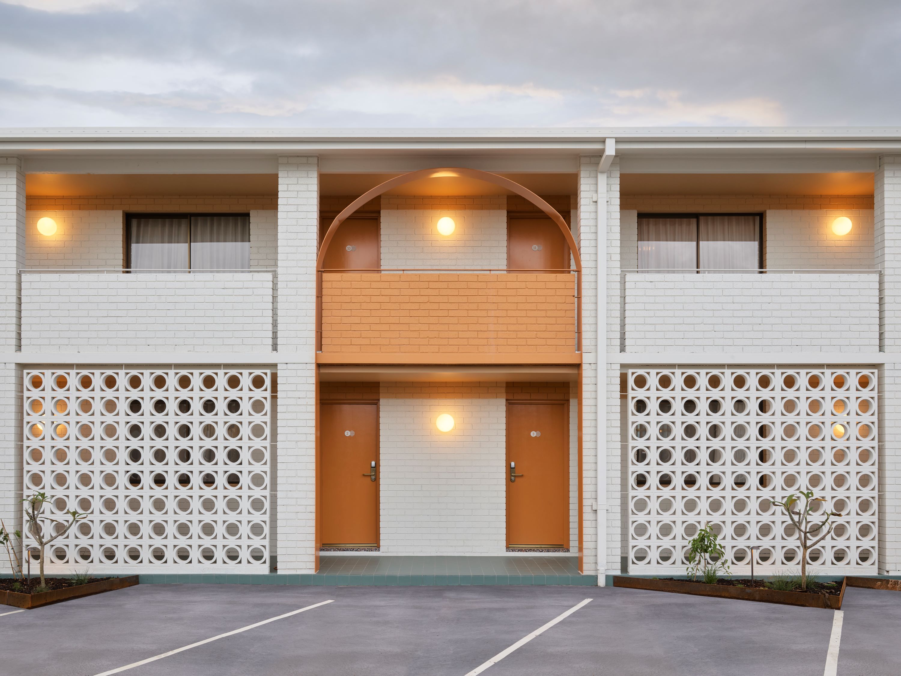 The Isla | A Luxury Retro-Inspired Hotel in Batehaven - Style Sourcebook