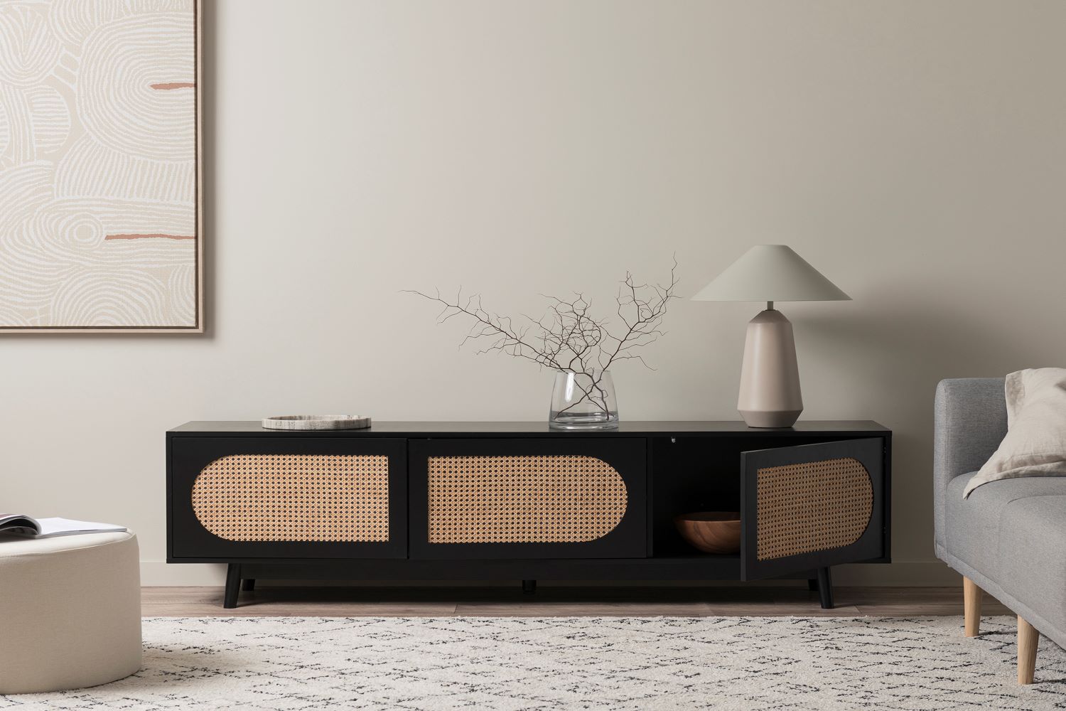 Embracing the Curve Appeal with Mocka - Style Sourcebook