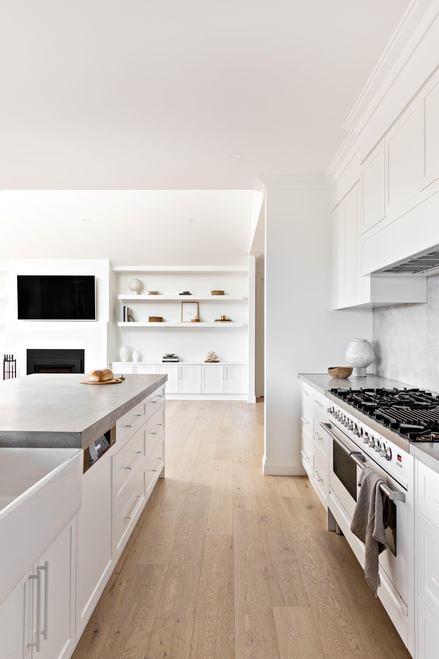 15 Tips on How to Create a Modern Farmhouse Kitchen - Style Sourcebook