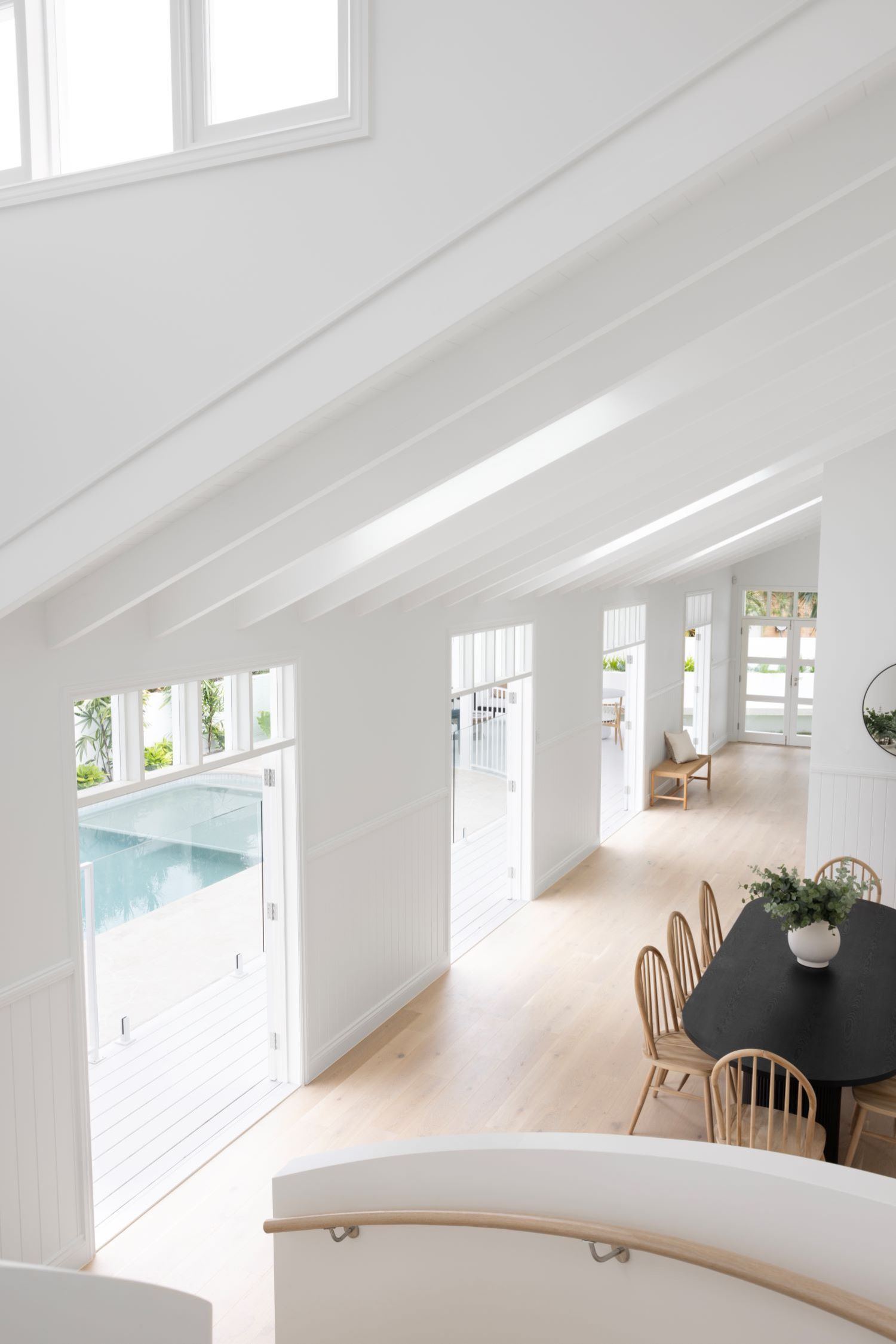 A Coastal Queenslander Inspired By Its Burleigh Heads Location - Style ...